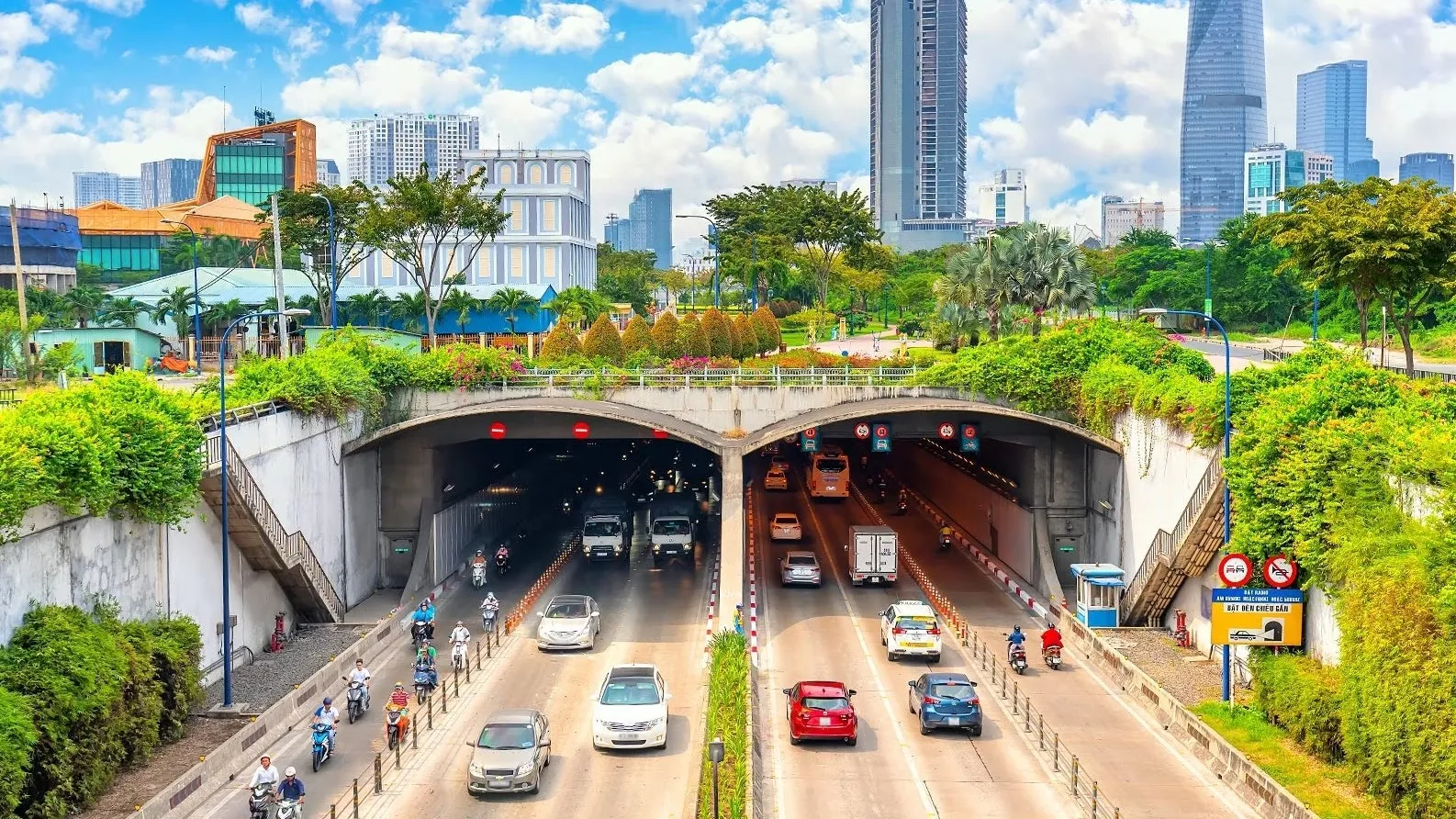 HCMC to build smart ticket system for its public transport