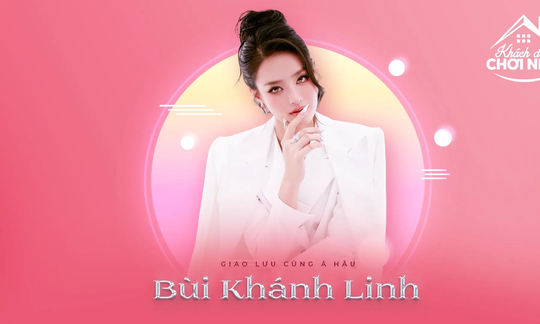 Bùi Khánh Linh kể về Đảo thiên đường, Uyên Linh làm liveshow và xuất hiện tân binh Haley