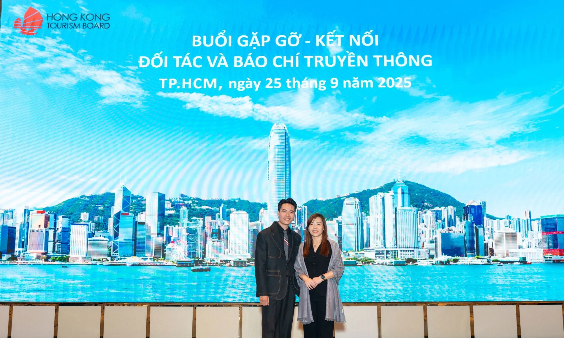 Du lịch Hồng Kông-Những điểm đến hấp dẫn đang chờ đón bạn!